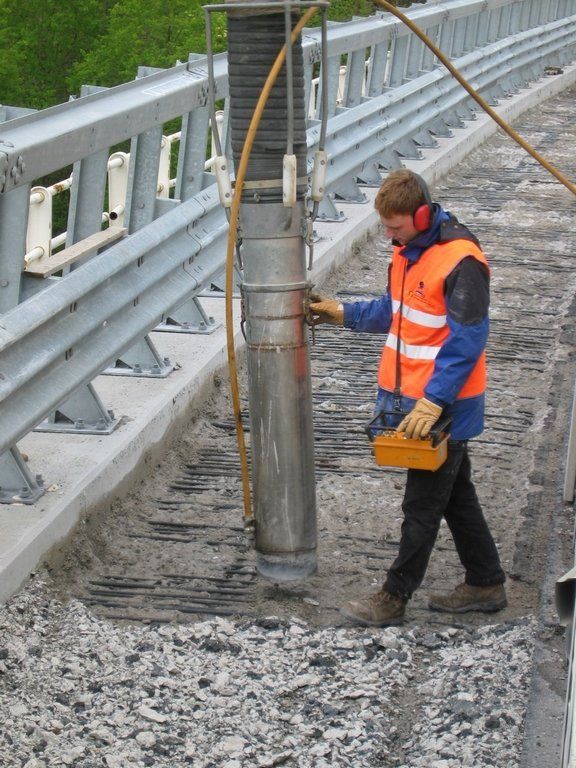 Escavatori a risucchio - Val di Susa - Torino - Soffietto Servizi ...