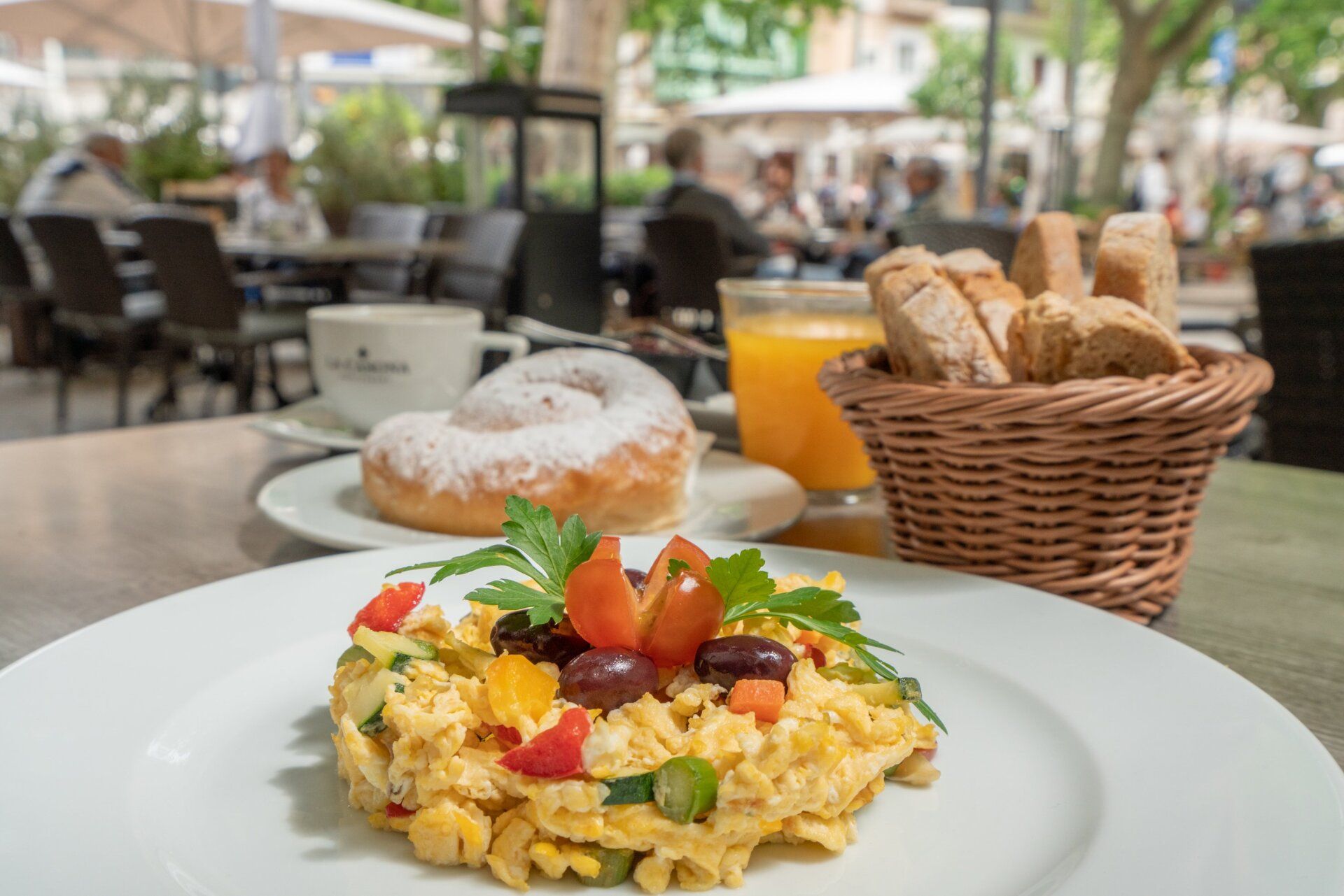 Gastronomy in the centre of Sollér