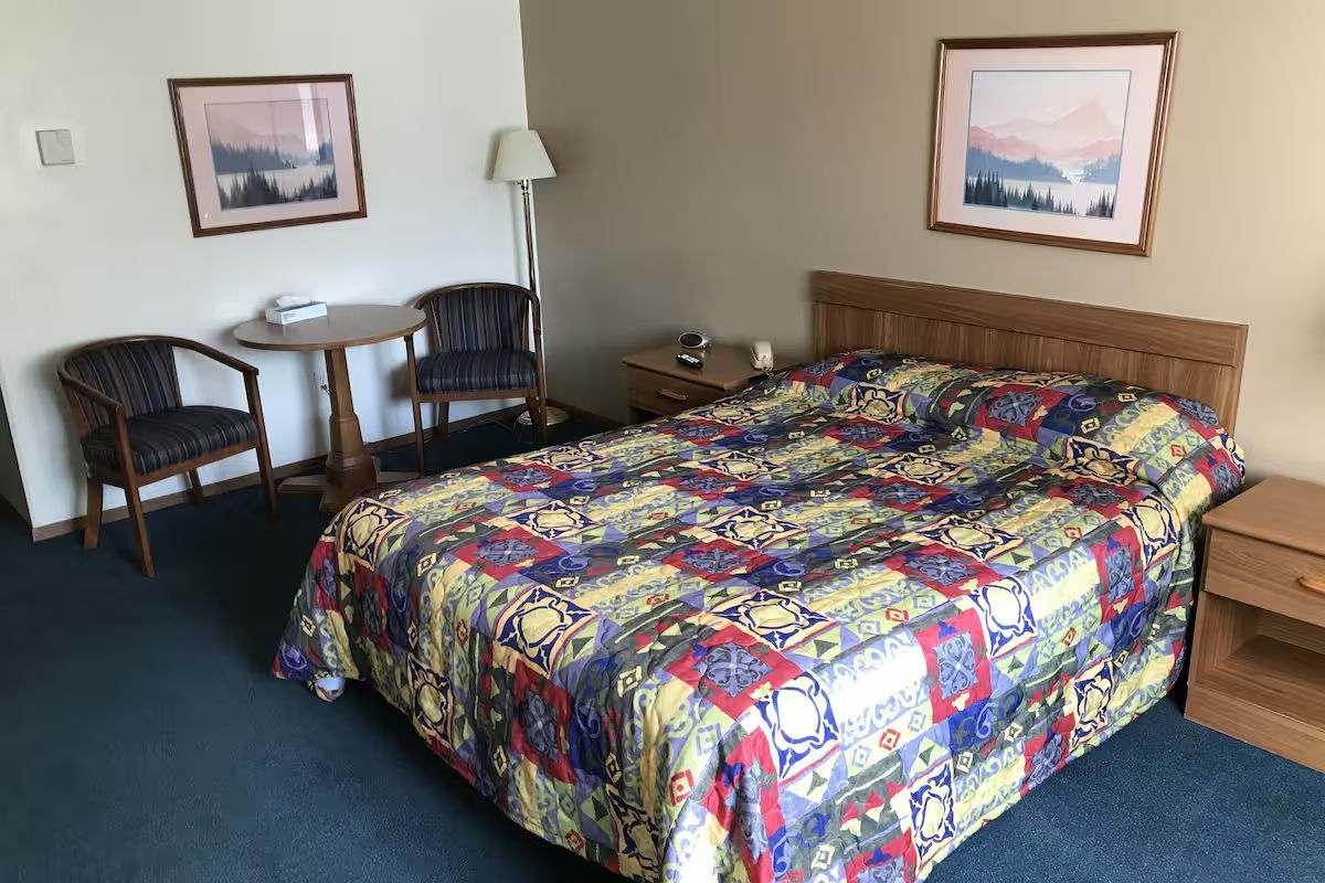 Motels & Suites Services | Badger Motels & Suites