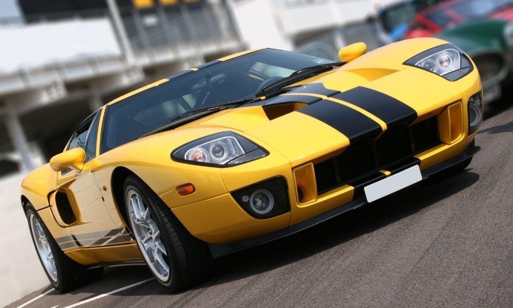 What’s the Difference Between a Supercar and a Hypercar?