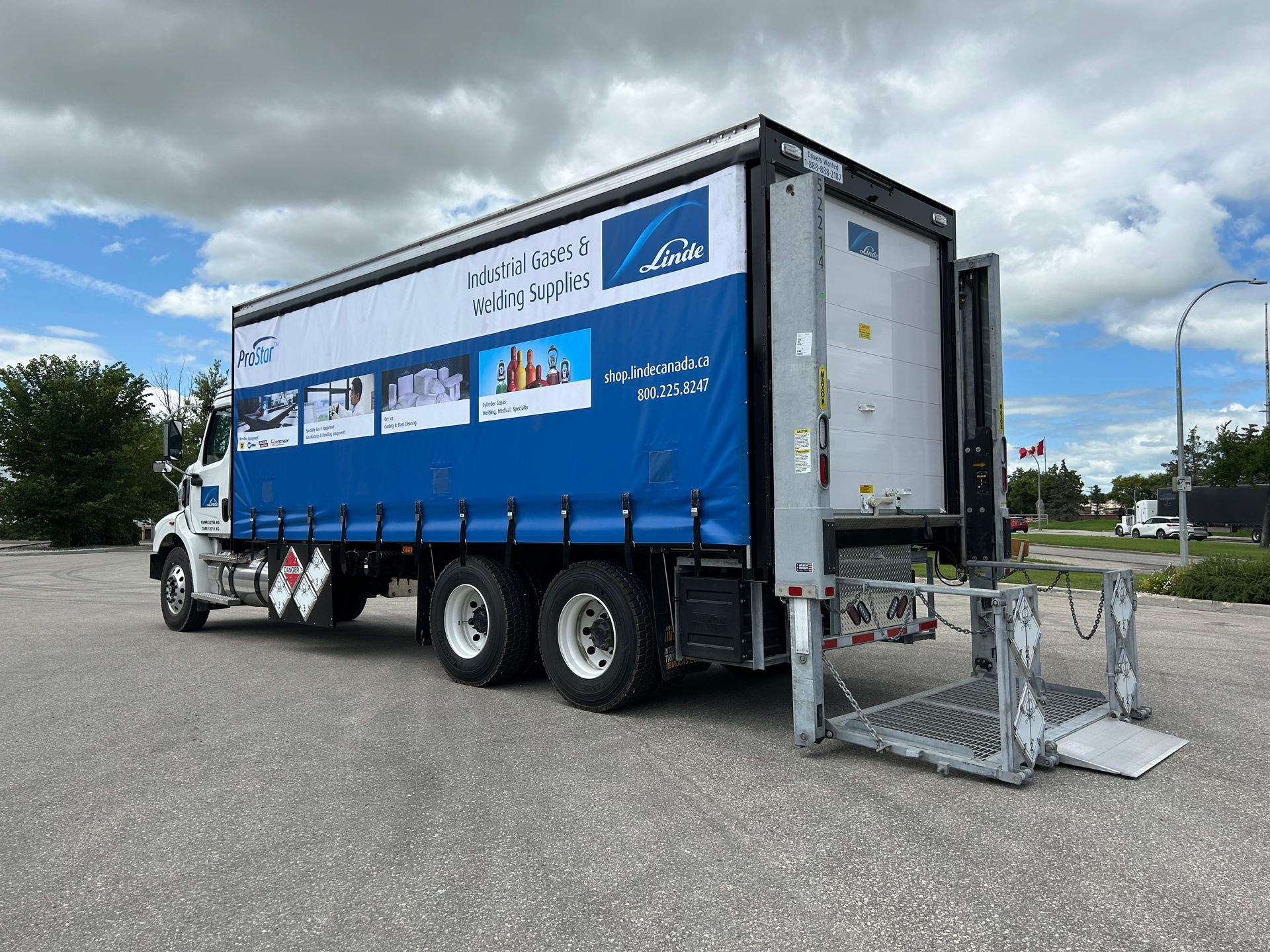 Curtain Sider Truck Bodies | International Truck Bodies