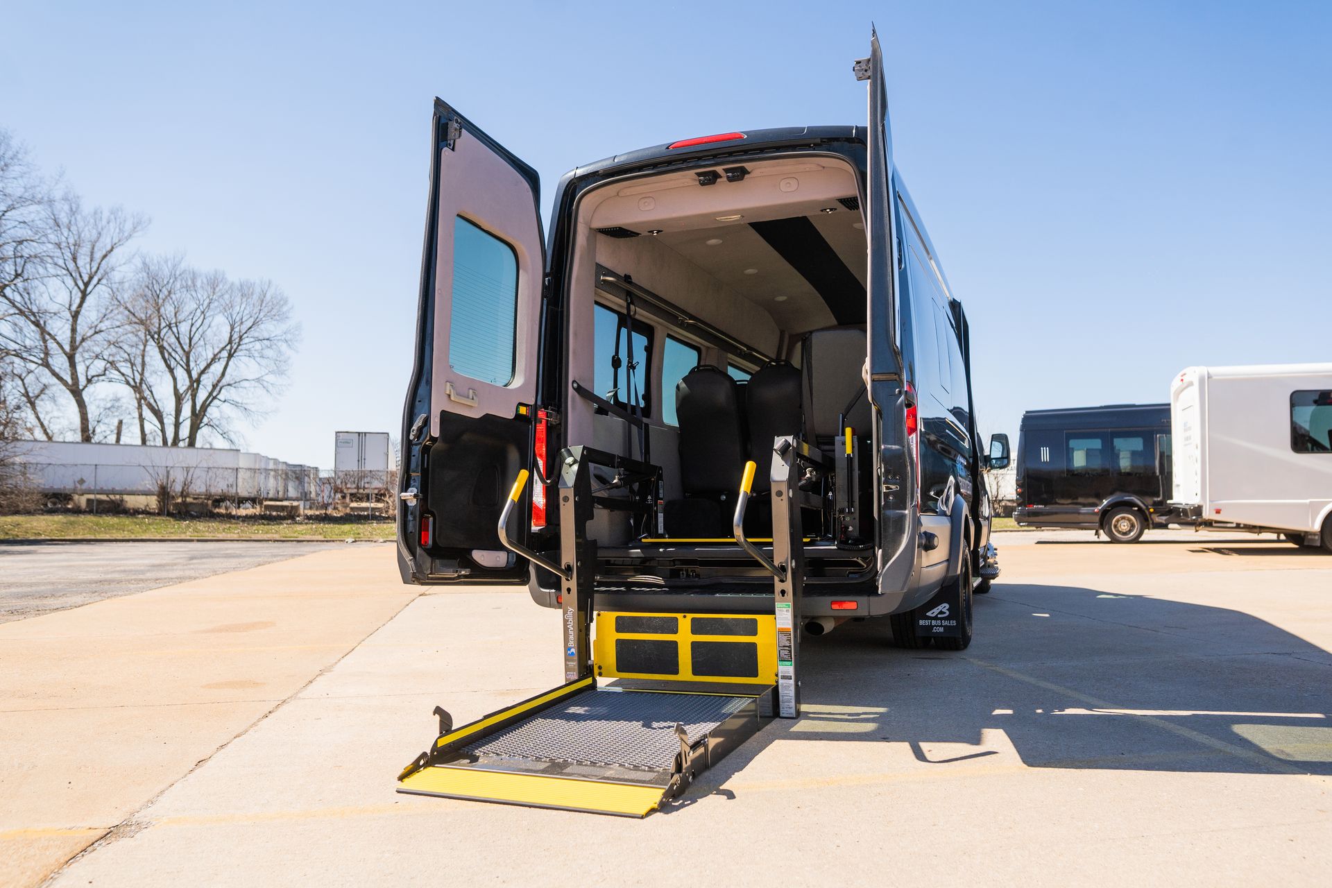 Best Transportation | Sprinters for Special Events | Chauffeur Service