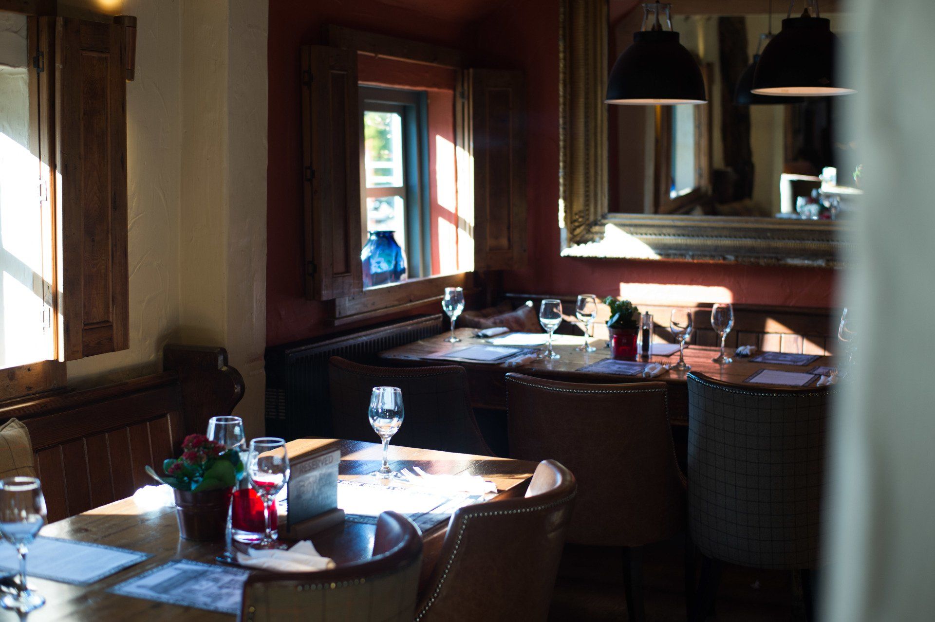 The Boot Inn, Lapworth - Restaurant and Country Pub - Eating out in ...