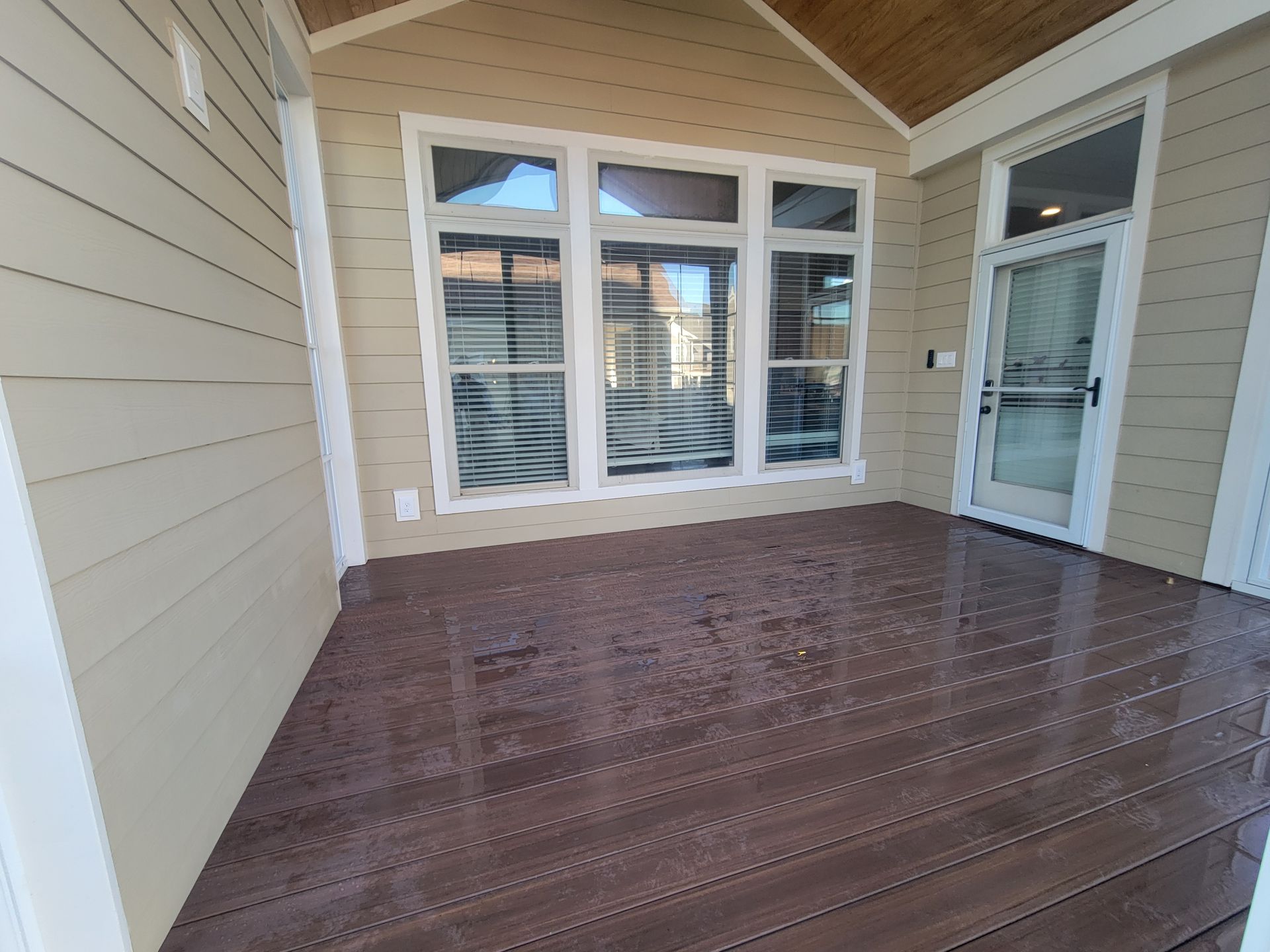 4 Trac Windows | Carolina Screen Porches