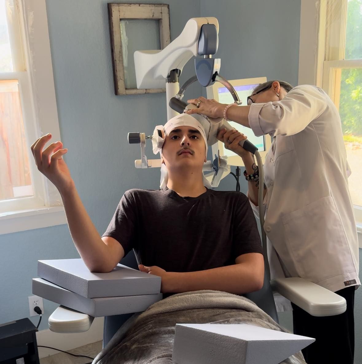 TMS Therapy Pros & Cons | Creative Wellness TMS