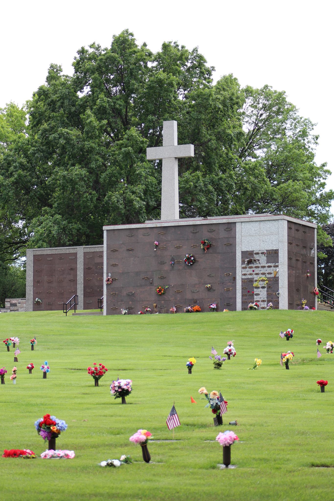 About Us | Johnson county funeral Chapel & Memorial Gardens