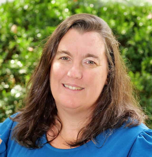 Anne Irwin's Instagram, Twitter & Facebook on IDCrawl