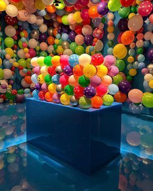 Custom Balloon Installation | Brooklyn Balloon Company | LIC