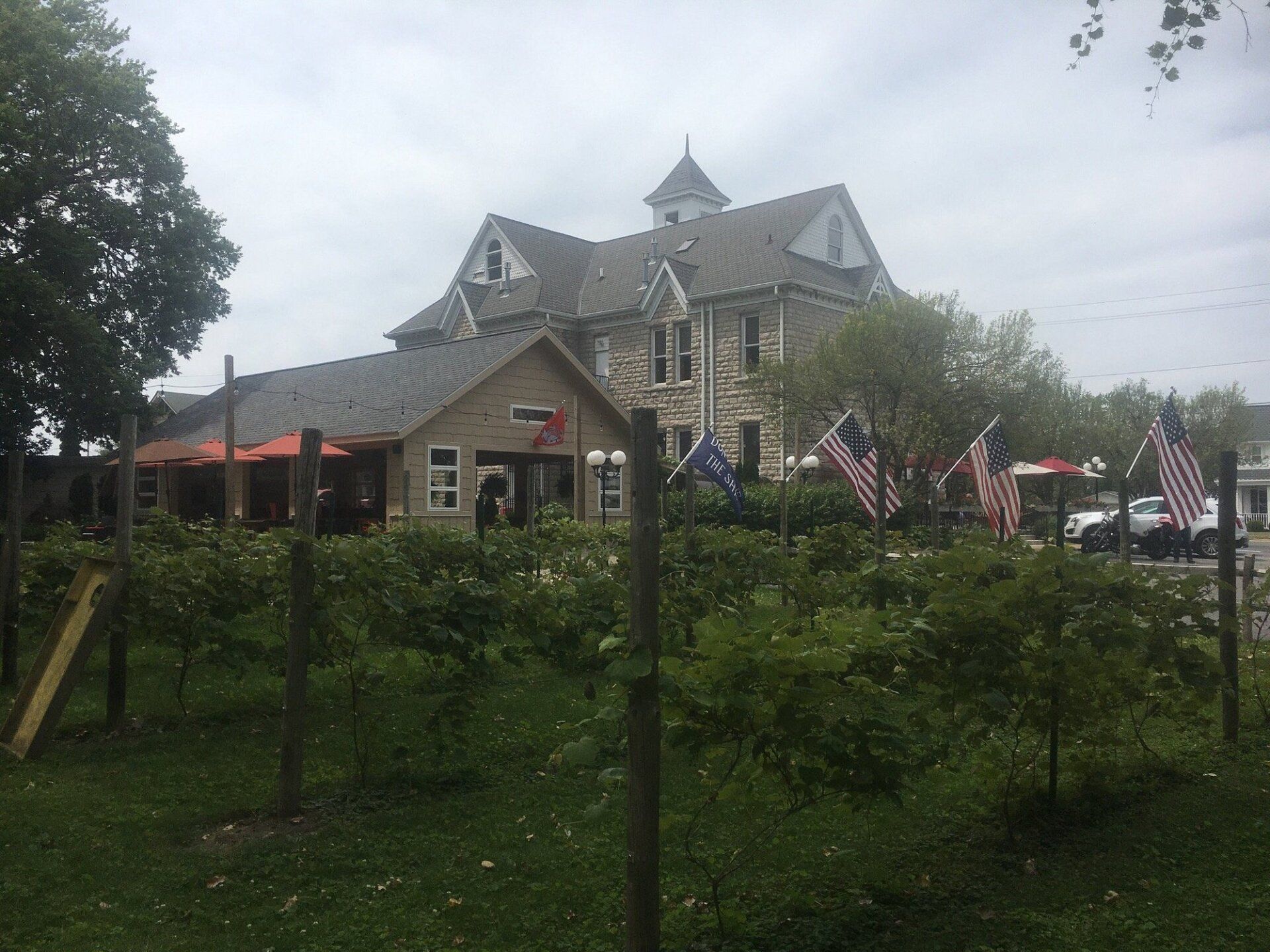 Red Fern Inn at Rocky Point Winery - Marblehead, Ohio