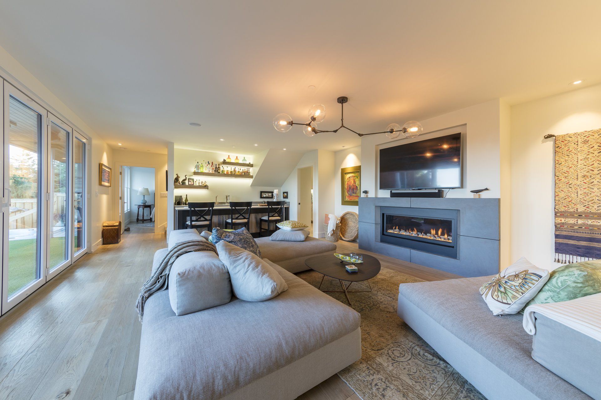 Raven Place West Vancouver | Residential Interior Design | Rodrozen ...
