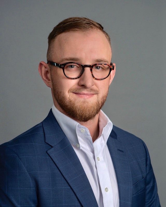 Lisa Karas's Instagram, Twitter & Facebook on IDCrawl