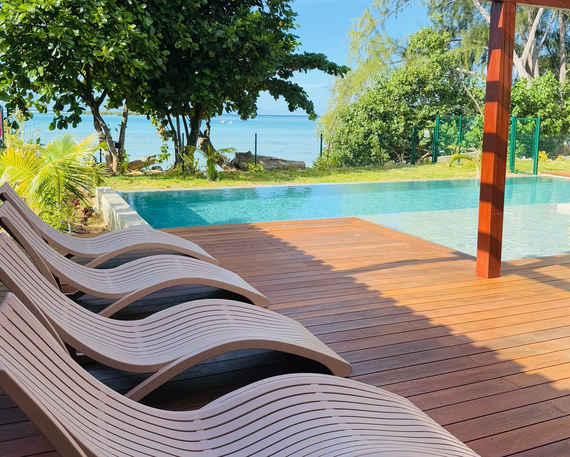 Moorea Beach Villas, Moorea, French Polynesia