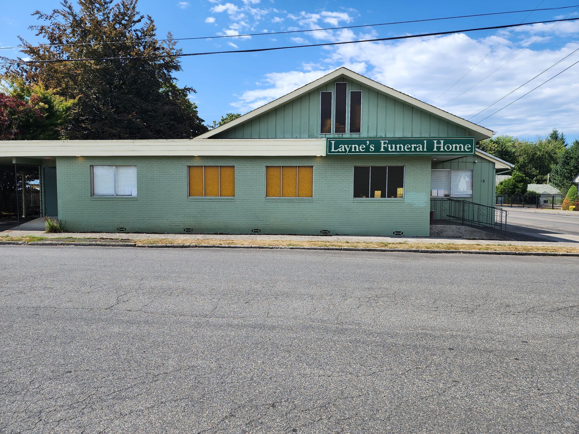 Our Facility | Layne's Funeral Services