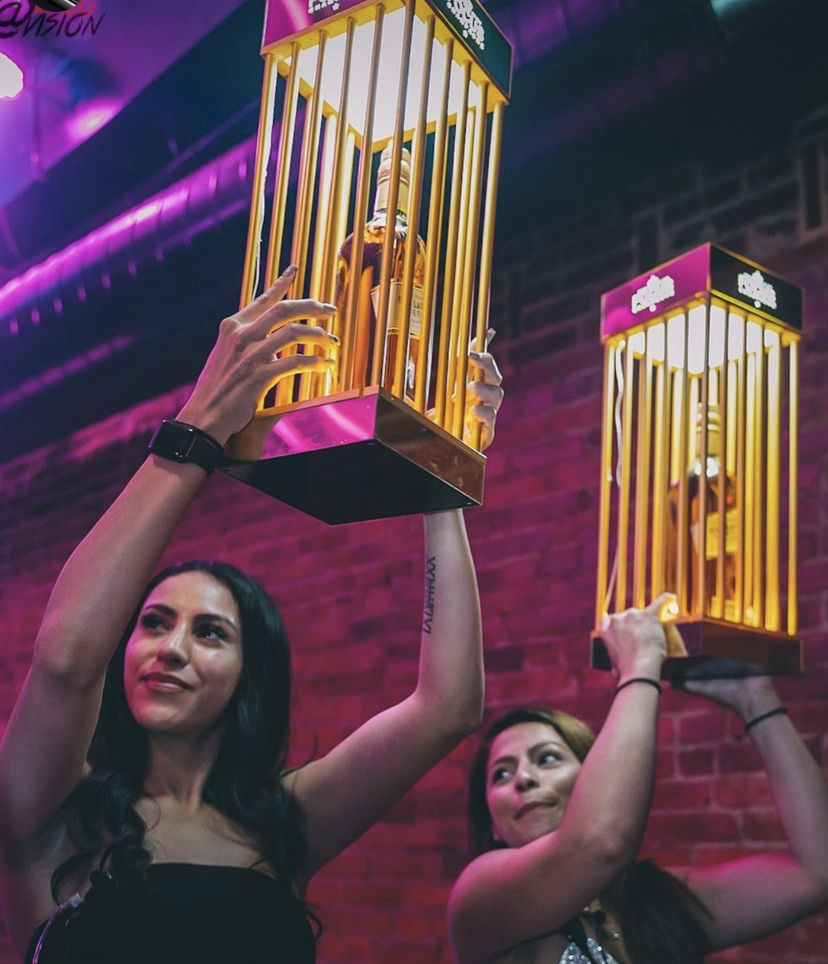 Focus-Enjoy a rooftop bar & two floors of spacious indoor lounge areas