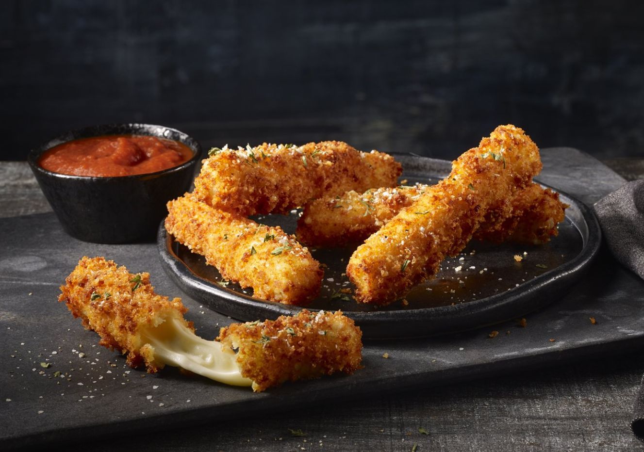 RUSTY HILL + STUDIO MOVIE GRILL