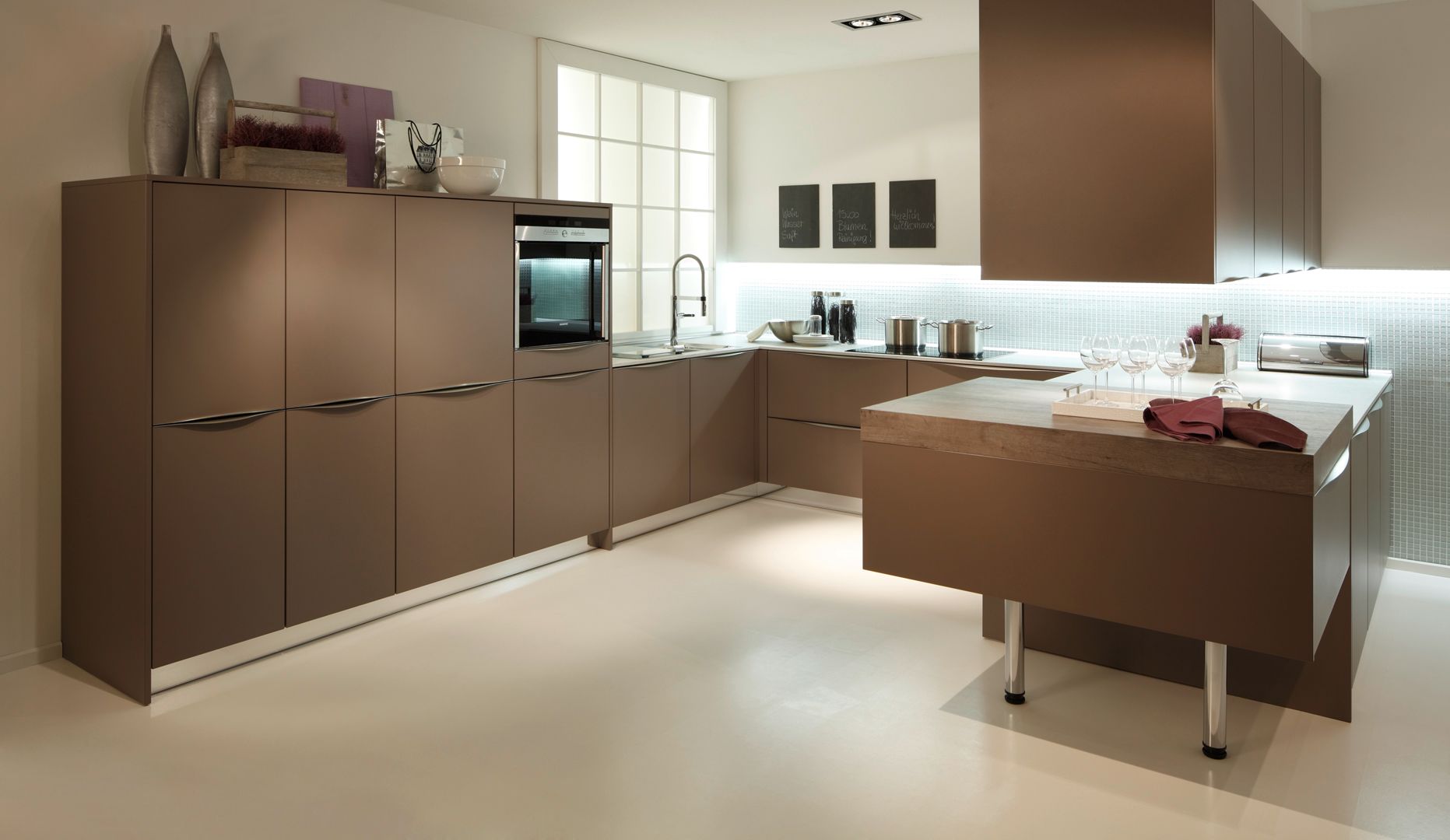 Beeck-Inspired Kitchens - Arlington Design