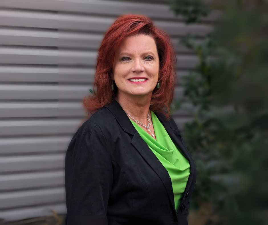 Here we grow again. Stacey joins the team.