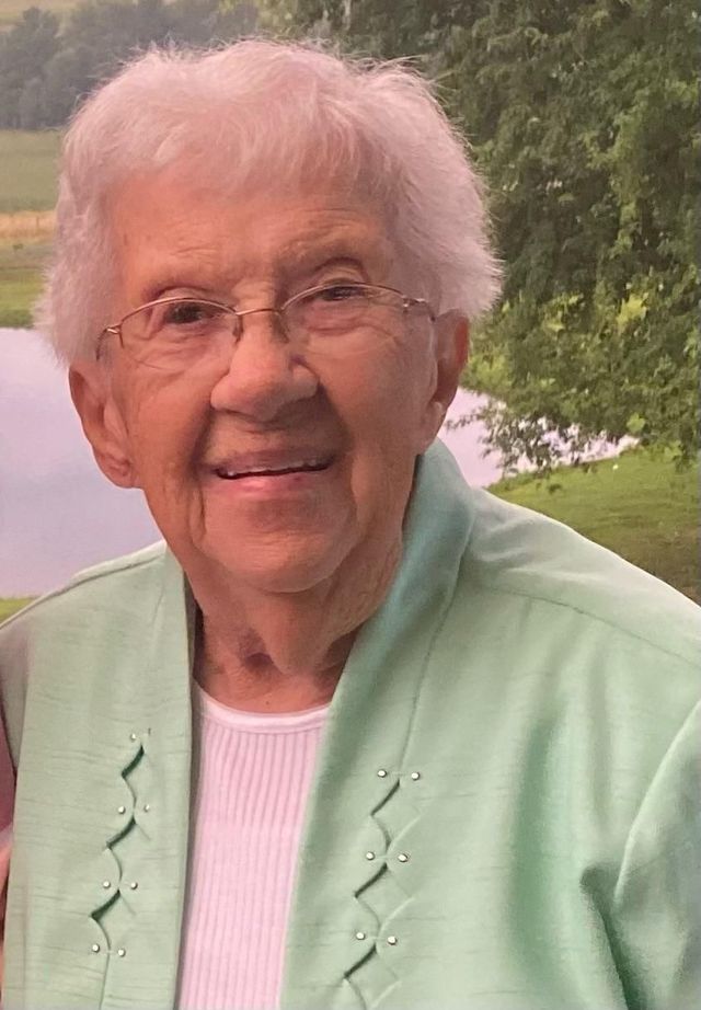 Jacquelyn Walsh's Instagram, Twitter & Facebook on IDCrawl