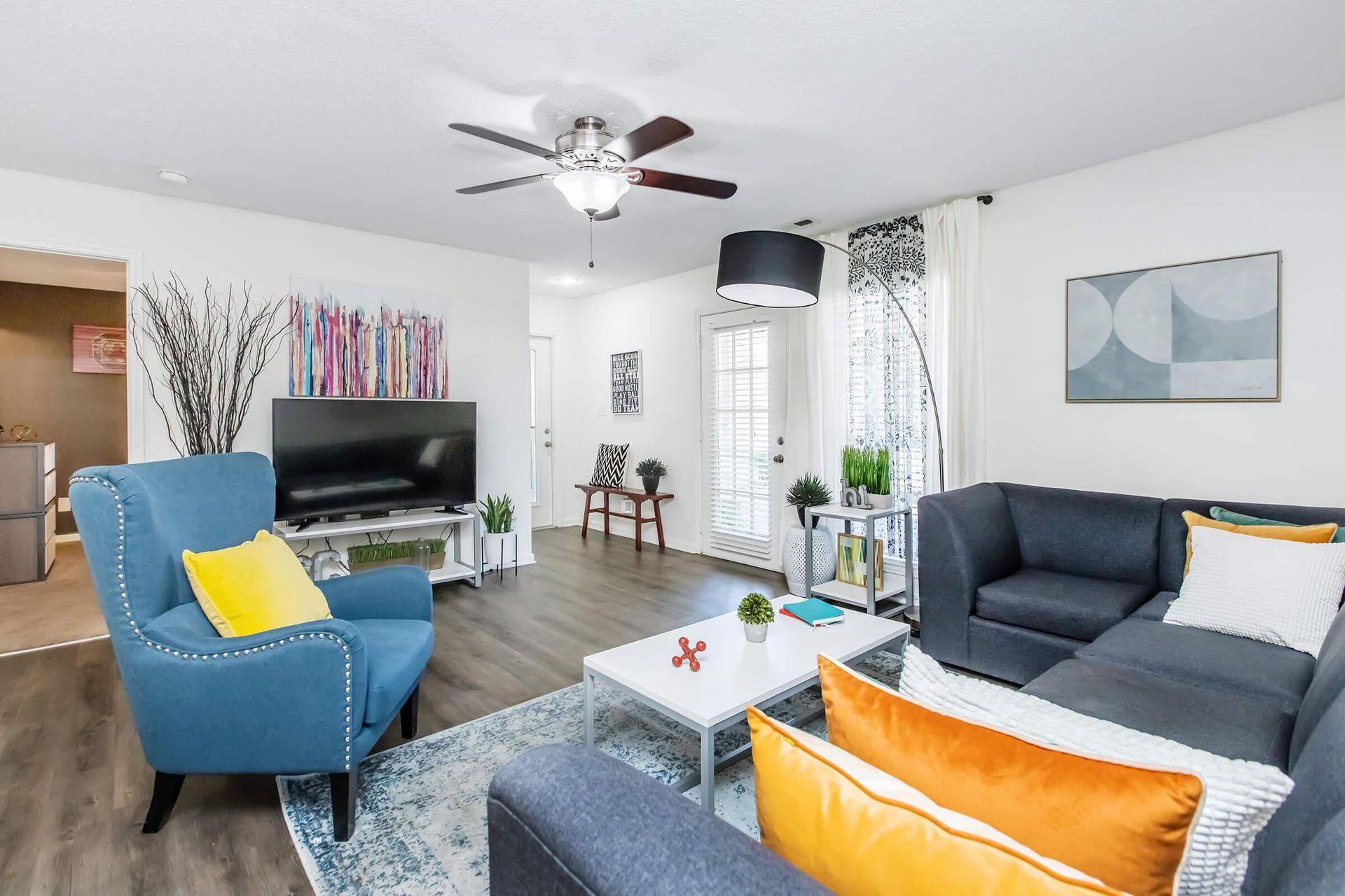 Rivers Edge at Carolina Stadium | Apartments in Columbia, SC