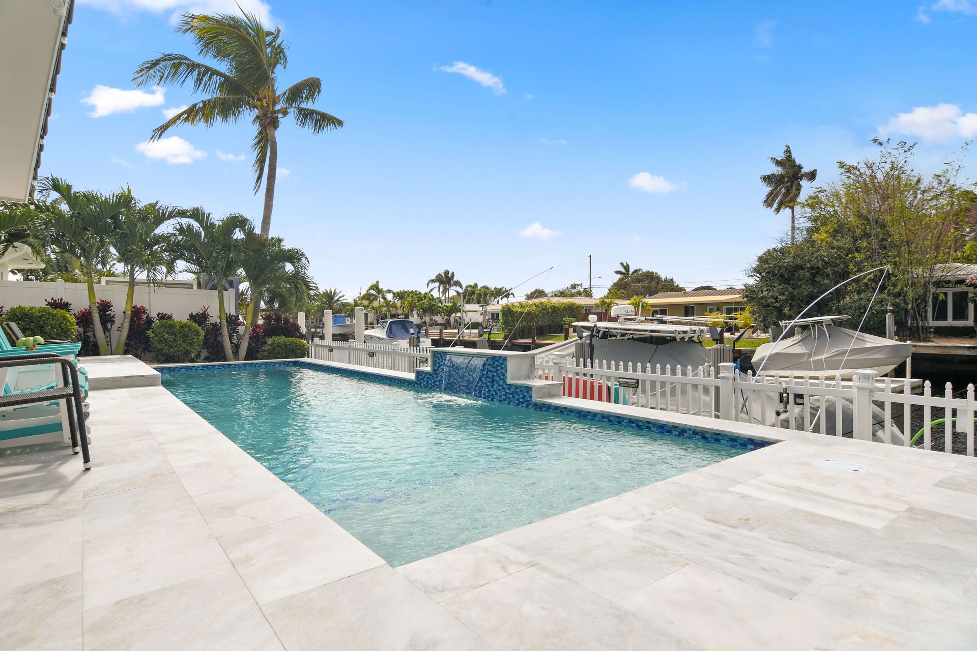 Best Pool Deck Pavers | Pool Remodeling & Resurfacing | Miami, FL