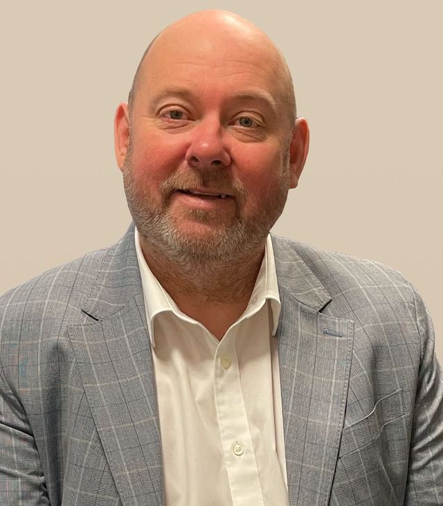 Craig Maple's Instagram, Twitter & Facebook on IDCrawl