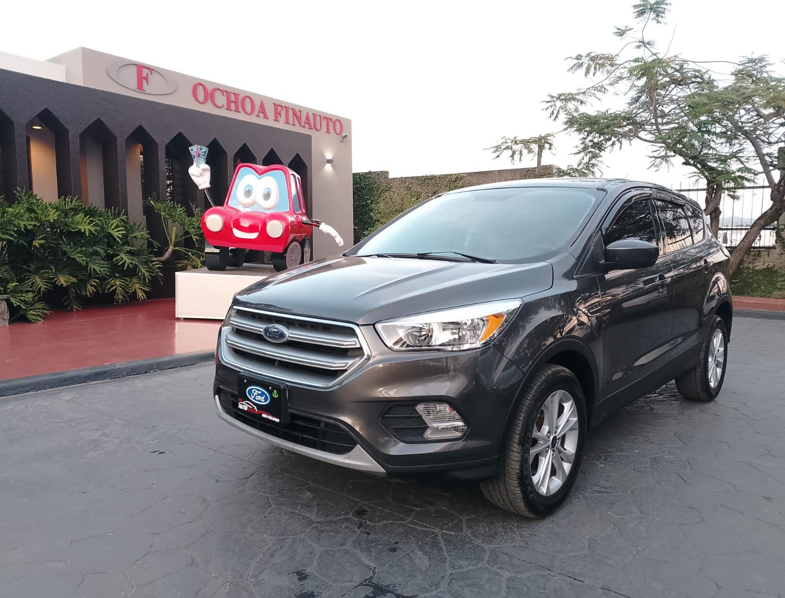 Financiamiento de Vehíclos y Préstamos | Ochoa Finauto