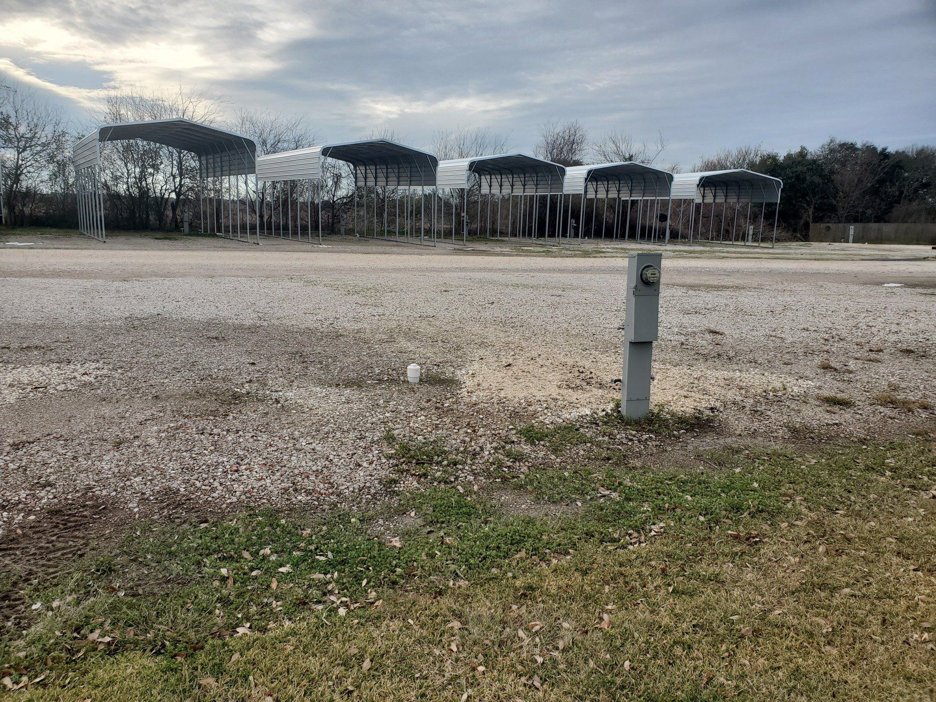 COVERED RV PARKING