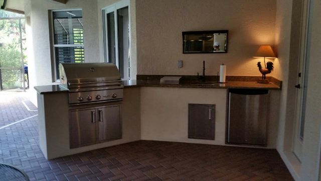 L-Shaped Outdoor Kitchens & Ideas | HL Posey Builders