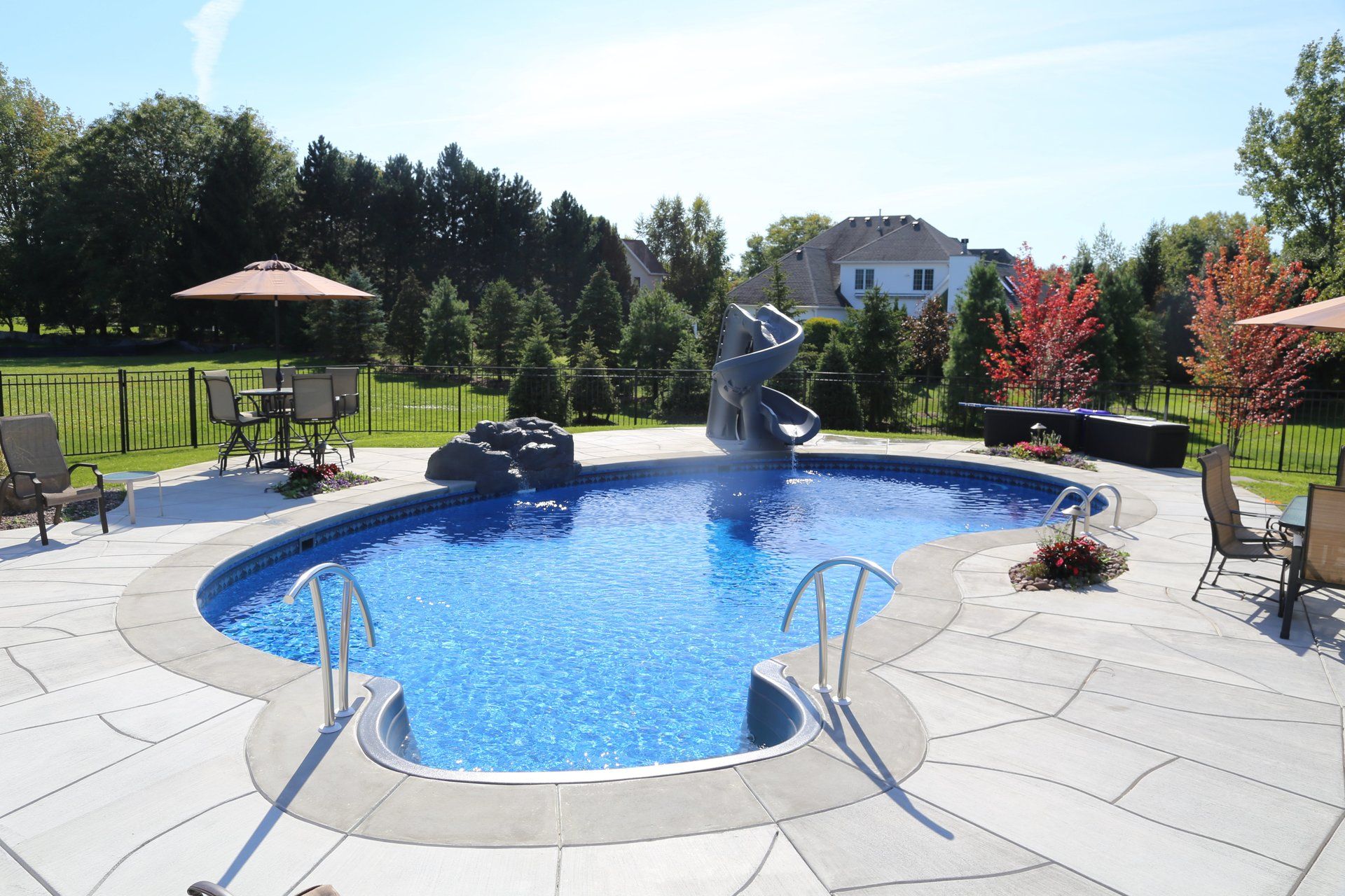 Majestic Pools | Buffalo, NY | Swimming Pool Contractors