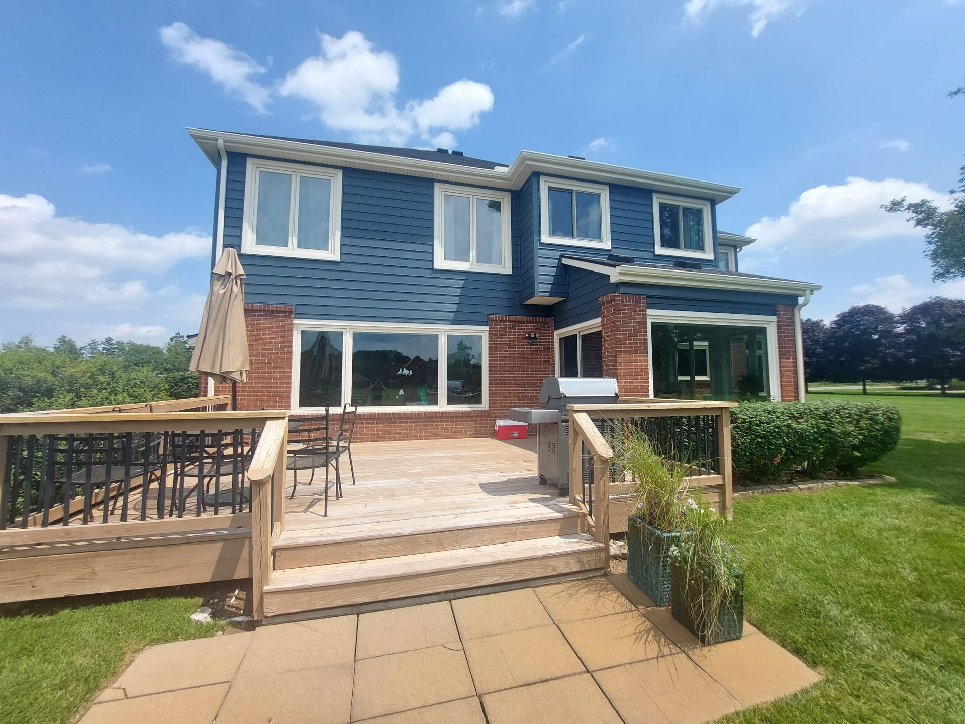 Expert Roofing, Siding & Gutter Services | Home Exteriors of Michigan