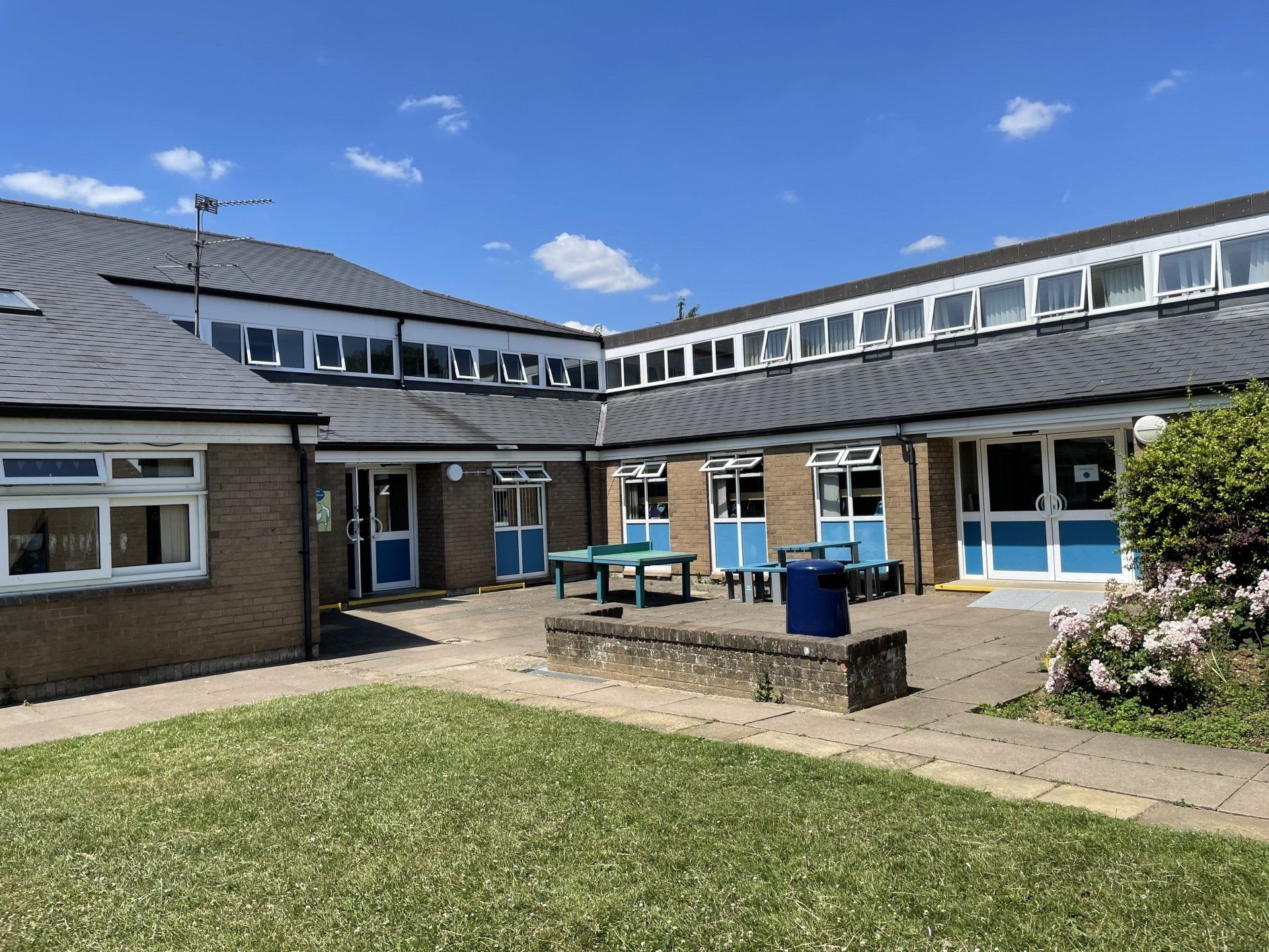 Tickford Park Primary School