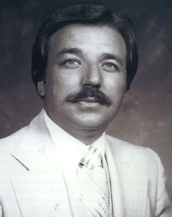 Don Householder's Instagram, Twitter & Facebook on IDCrawl