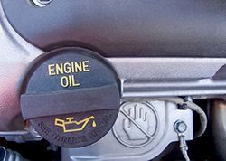 A Short Overview of Synthetic Blend Vs. Conventional Oil