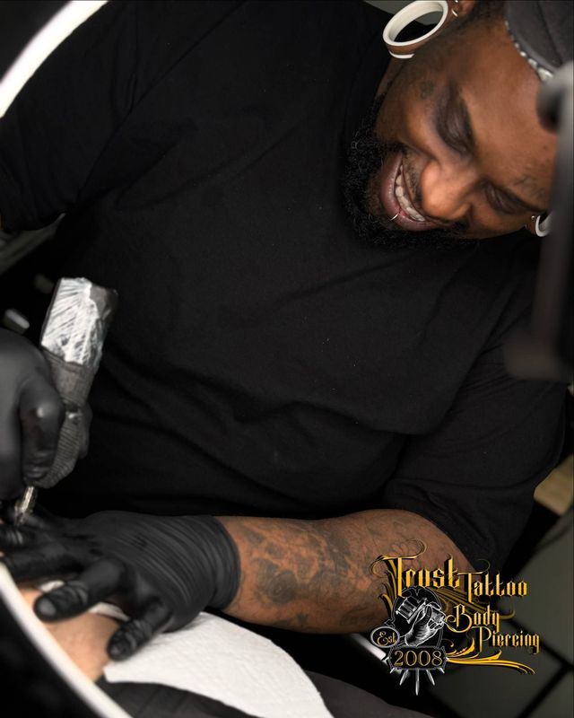 Milwaukee tattoo shops - Bronctattooaus.com