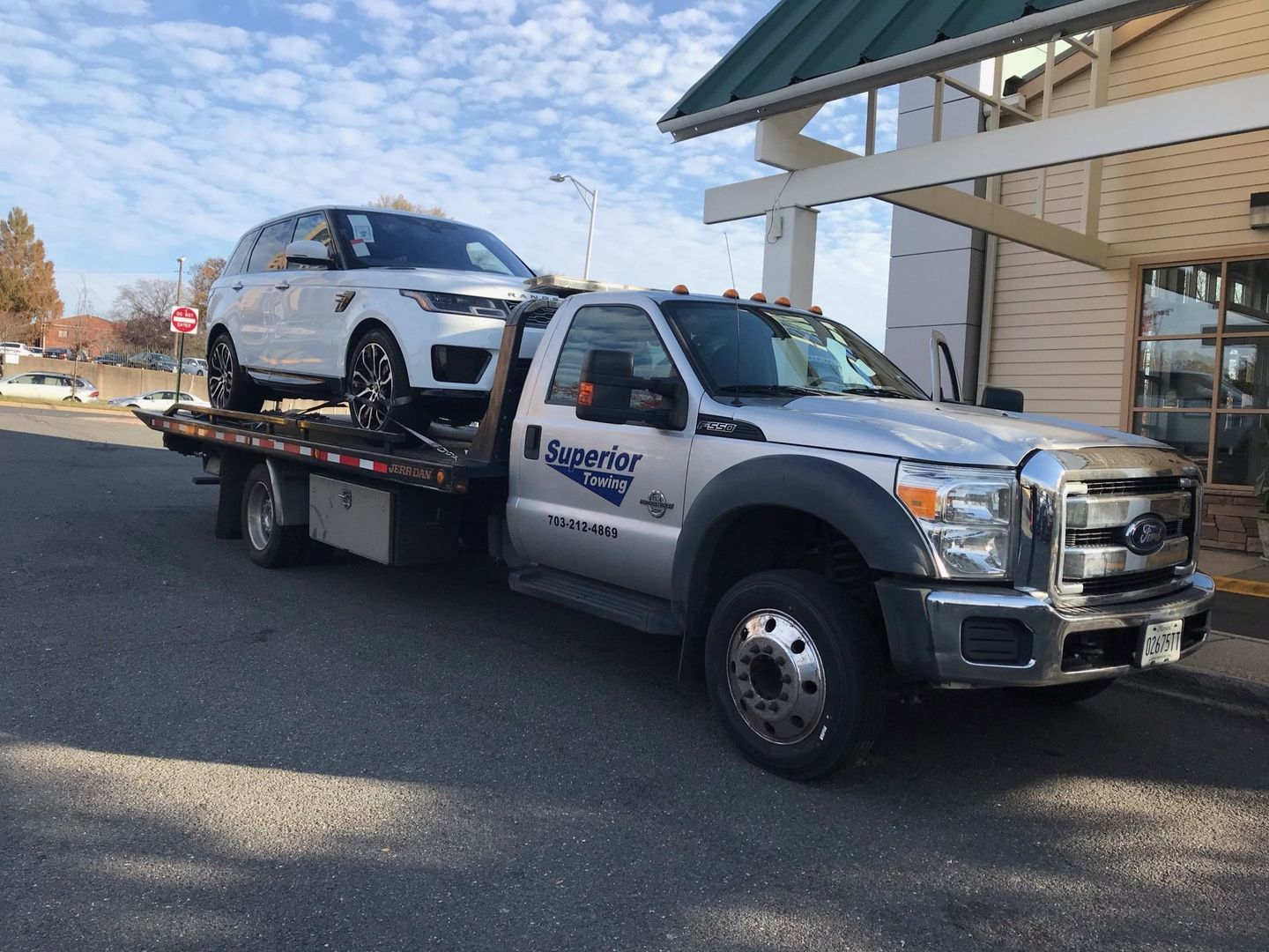 Flat Bed Tow Truck