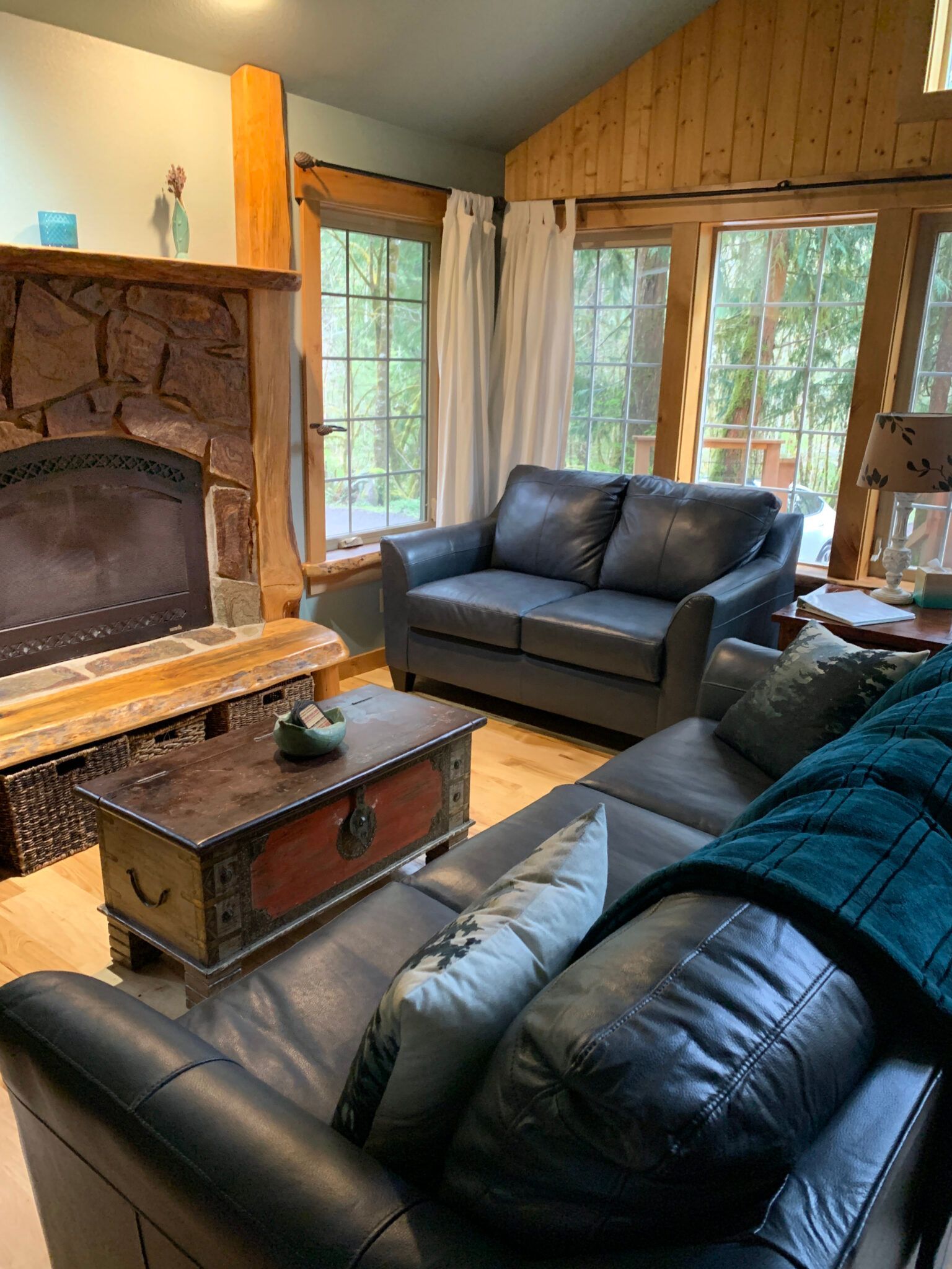 Muir Cabin | Copper Creek Inn