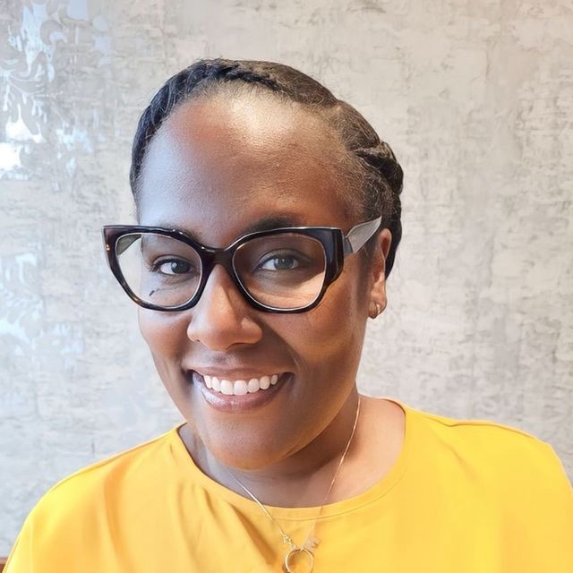 Maria Cunningham's Instagram, Twitter & Facebook on IDCrawl