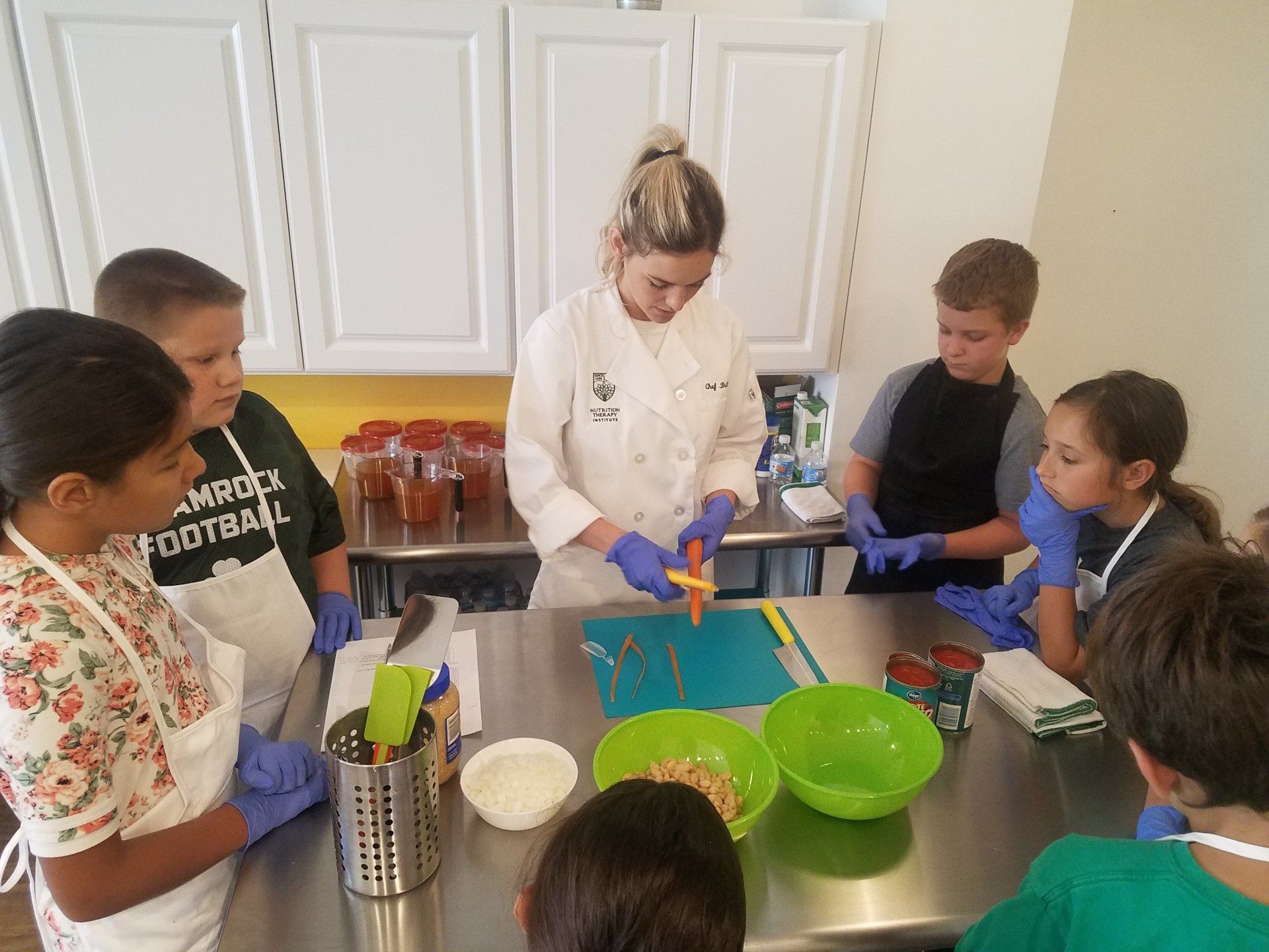 HOME [www.mesakidscookingschool.com]