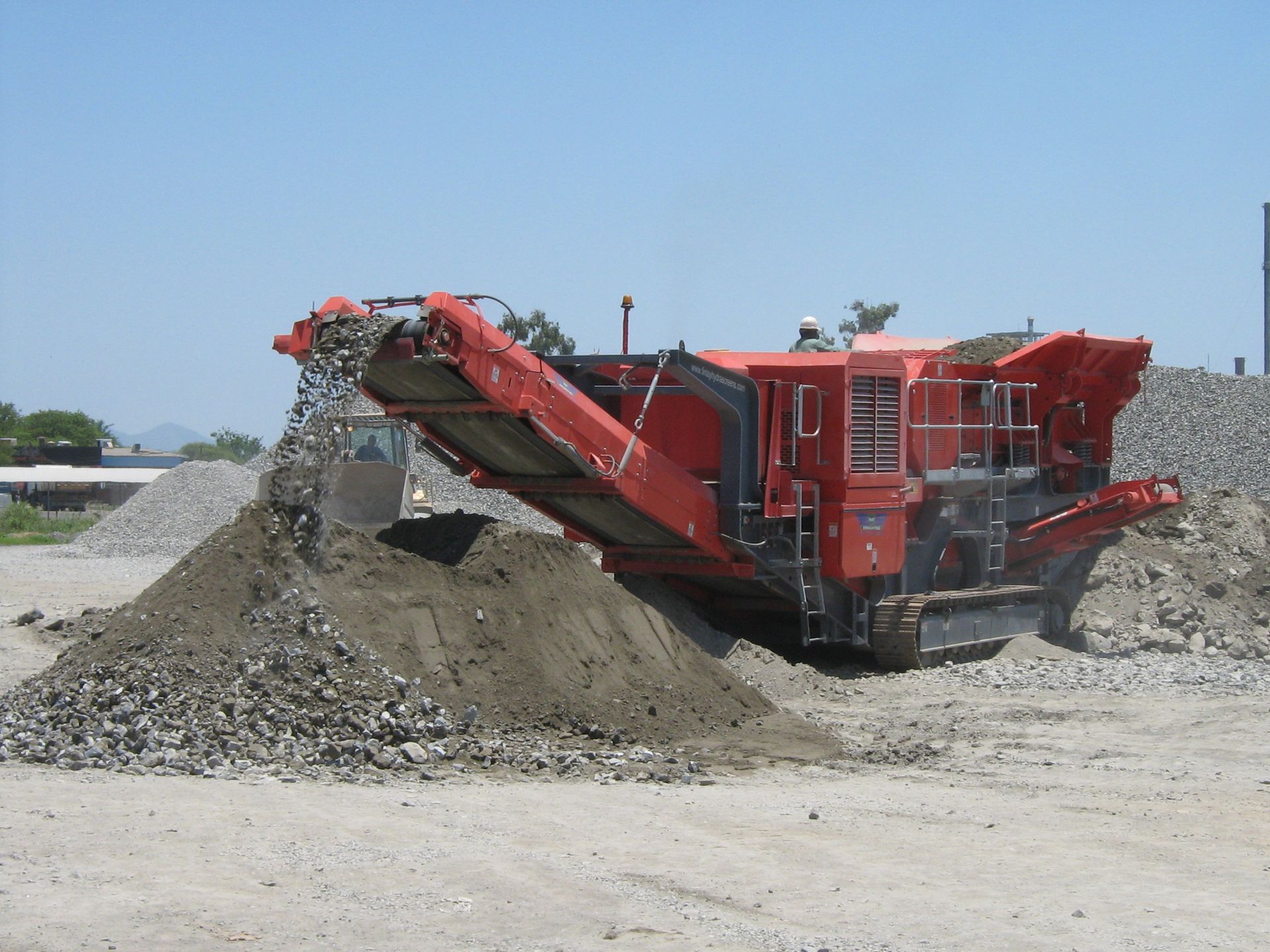 Finlay J-1175 Jaw Crusher | Robust Crushing Power for Heavy-Duty ...