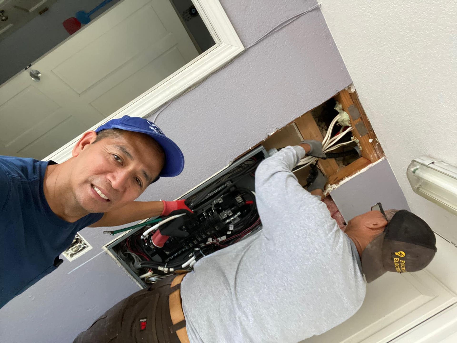 Expert Electrician in Sacramento & Elk Grove City
