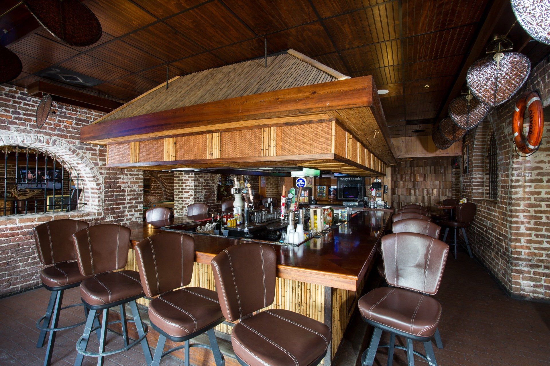 Photos | Dub's Pub | River Street's Only Sports Bar