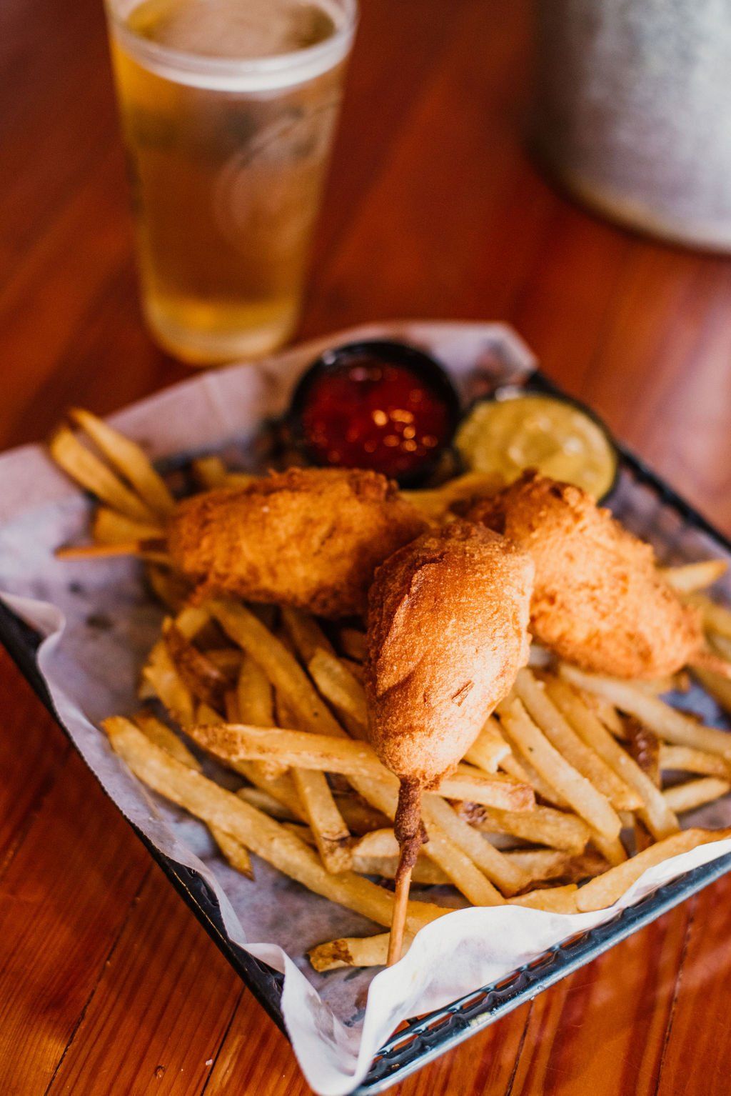 Photos | Dub's Pub | River Street's Only Sports Bar