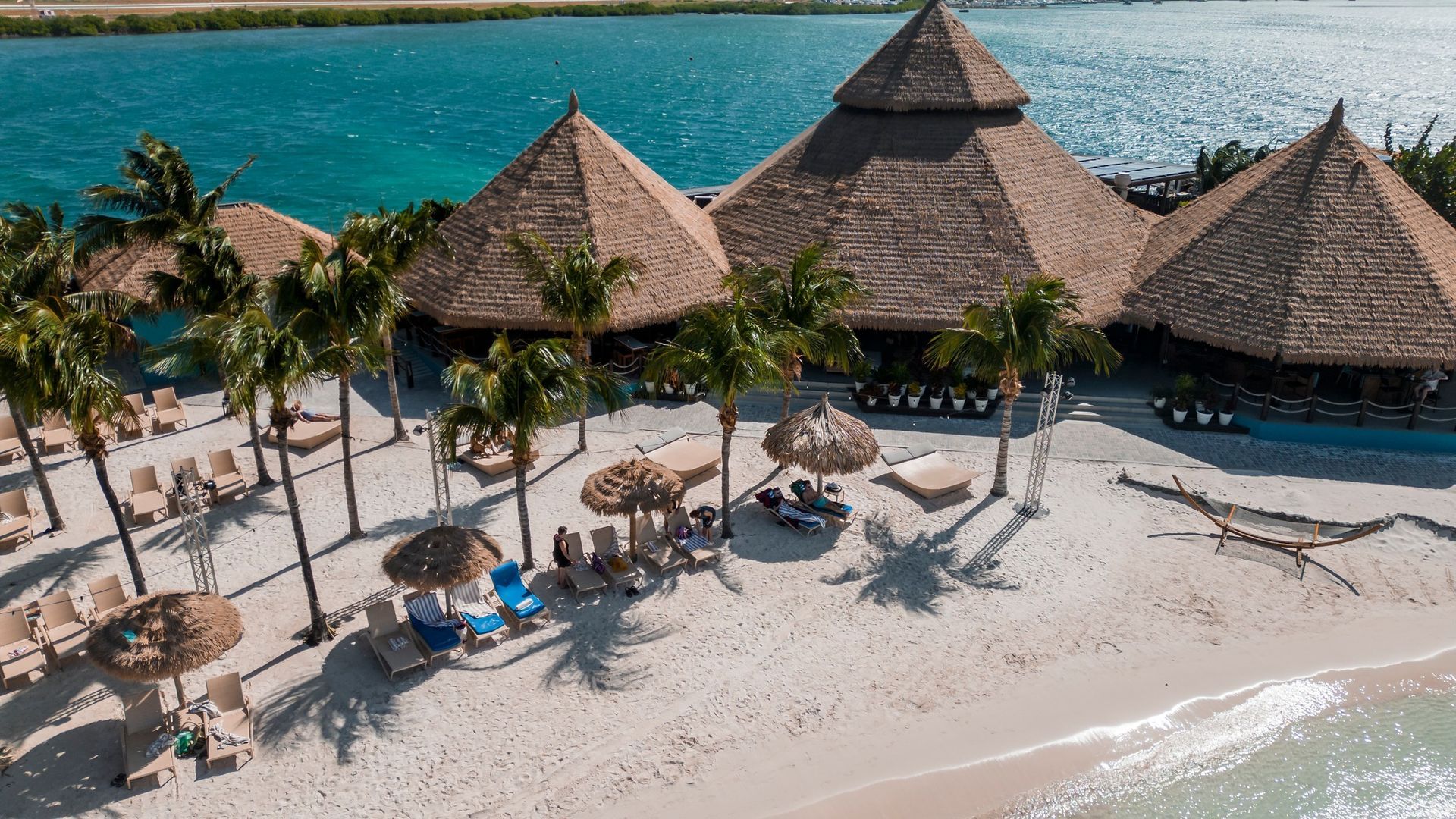 Aruba Ray’s Comedy Show – Eagle Aruba Resort