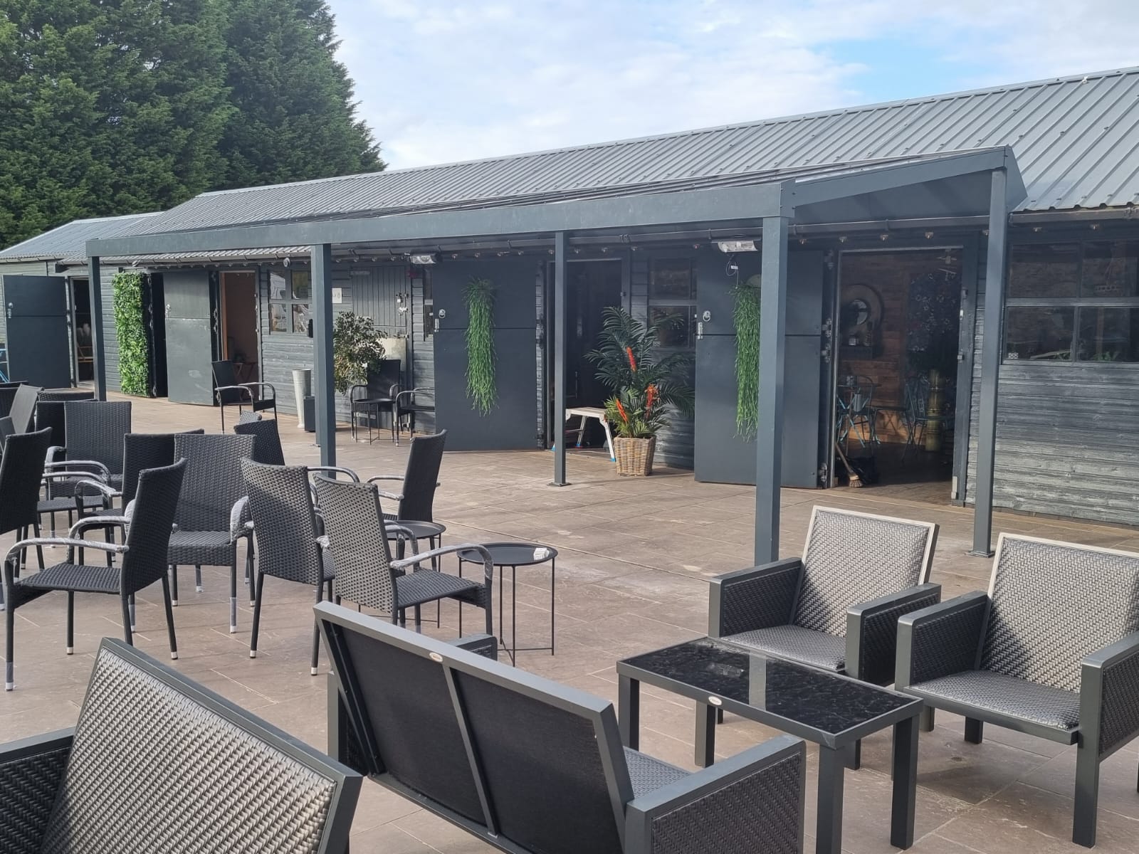 Shading Solutions For Your Wedding Venue In York | Gibson Canopies