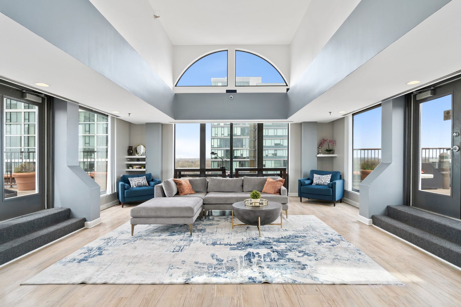 Gallery | 100 Forest Place | Oak Park, IL