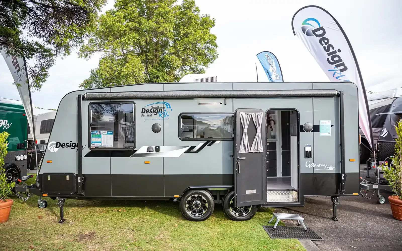 Design RV Caravans - Southern Design RV, Ballarat