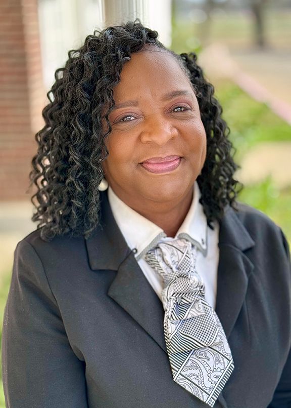 Sharon Hyder's Instagram, Twitter & Facebook on IDCrawl