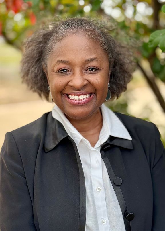 Sharon Hyder's Instagram, Twitter & Facebook on IDCrawl