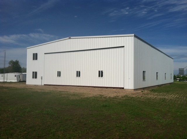 Straight Wall Steel Building Construction & Design