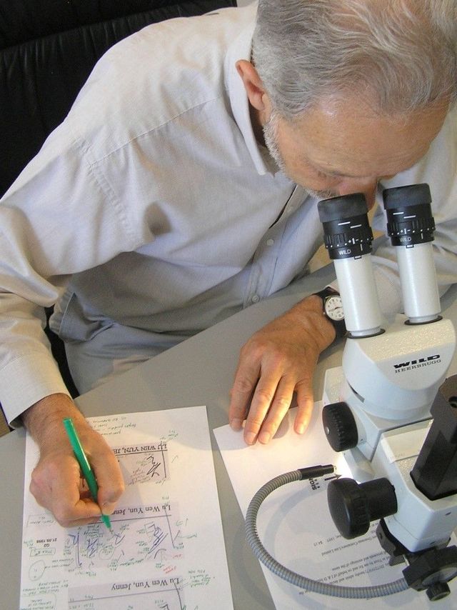 Forensic Document Examination Science Lisa Hanson Midwest Forensic